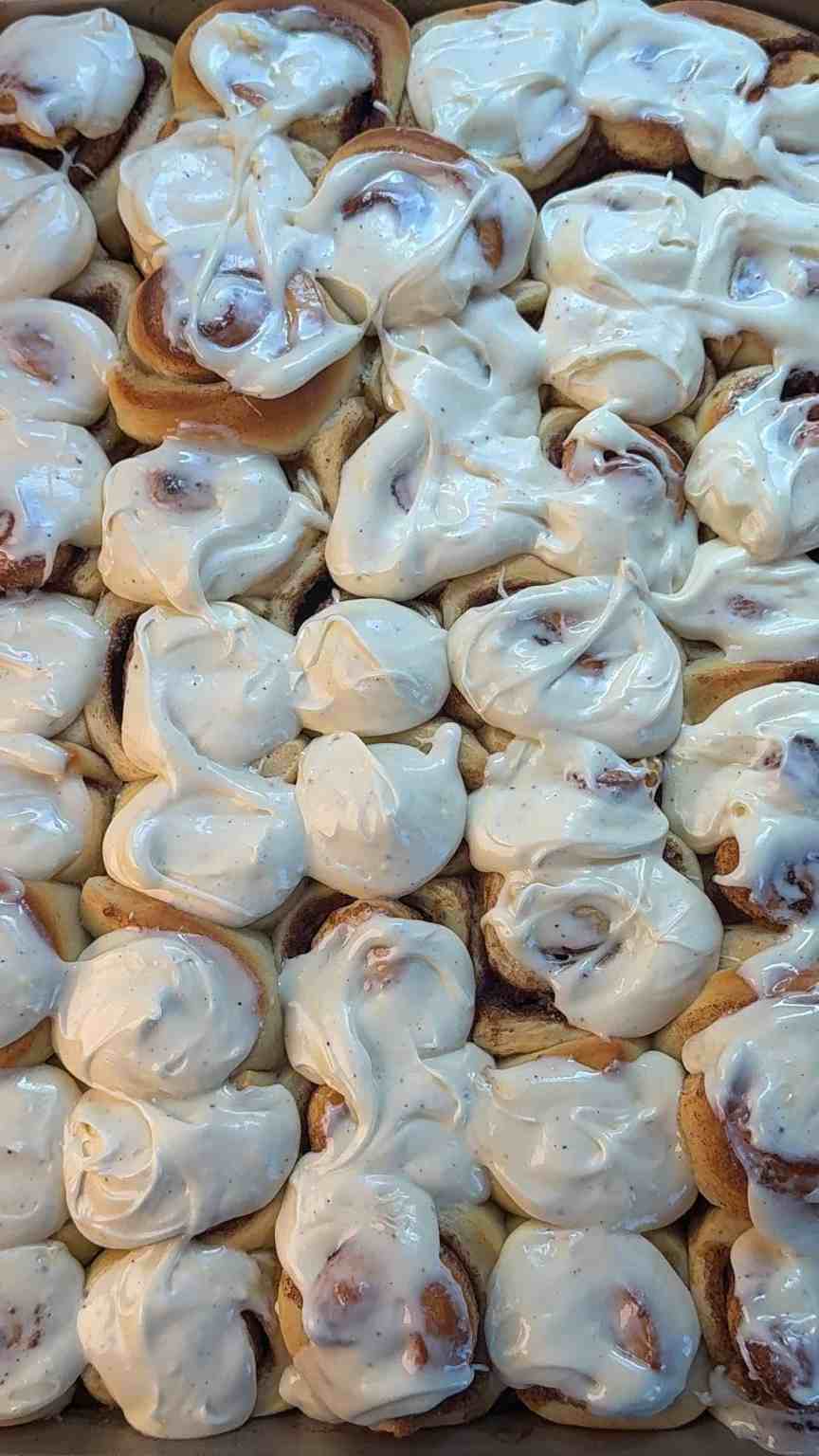 Mini Cinnamon Rolls (Soft, Fluffy, Bite-Sized Cinnamon Buns You’ll Love ...