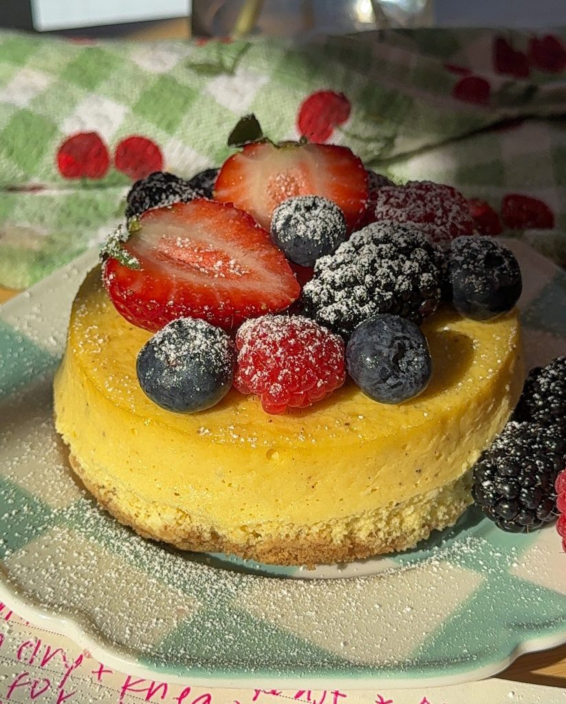 Single Serve Cheesecake (Easy Small Batch Cheesecake for One or Two ...