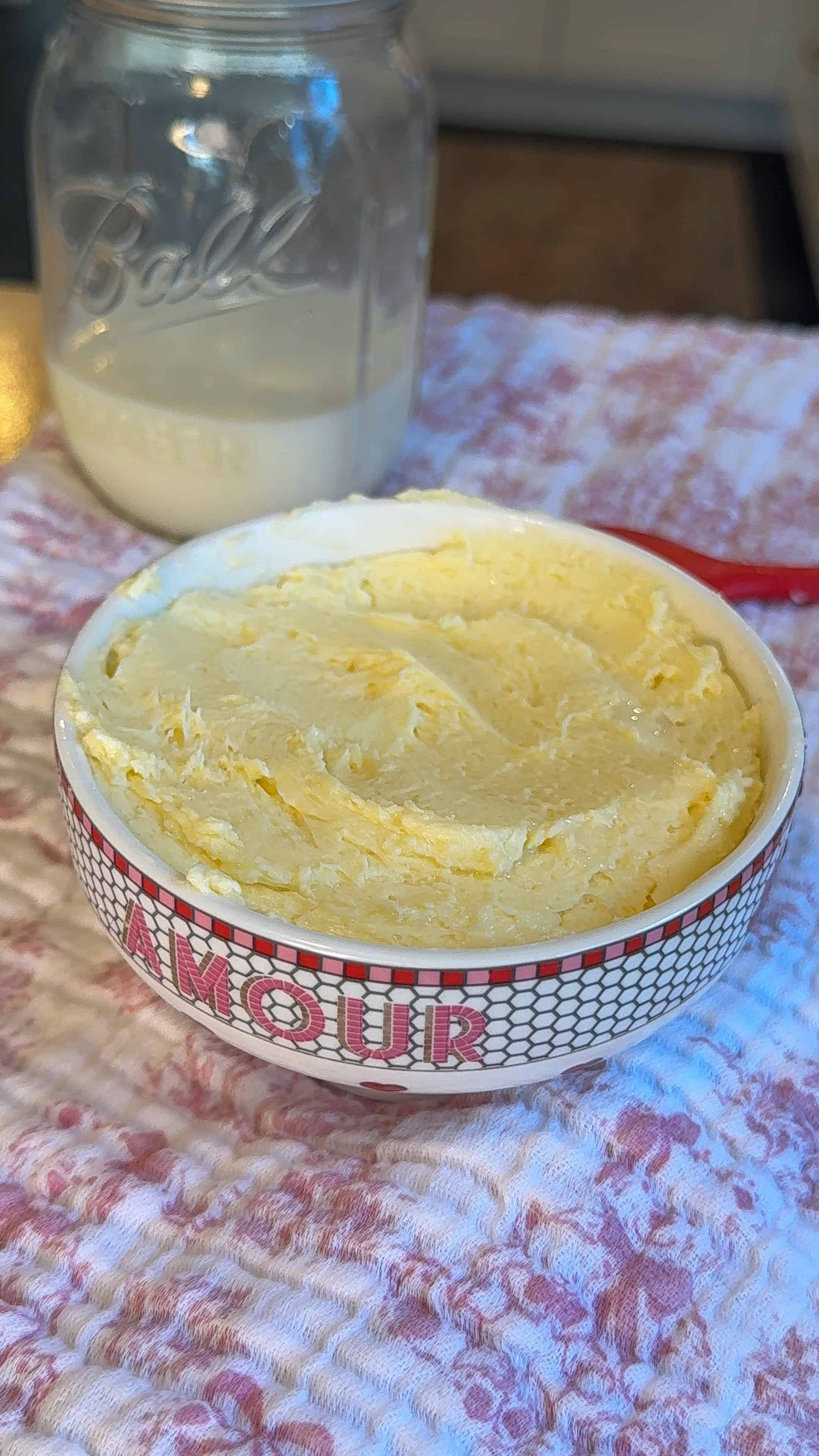 How to Make Homemade Butter with Heavy Cream in 10 Minutes - Munchies ...